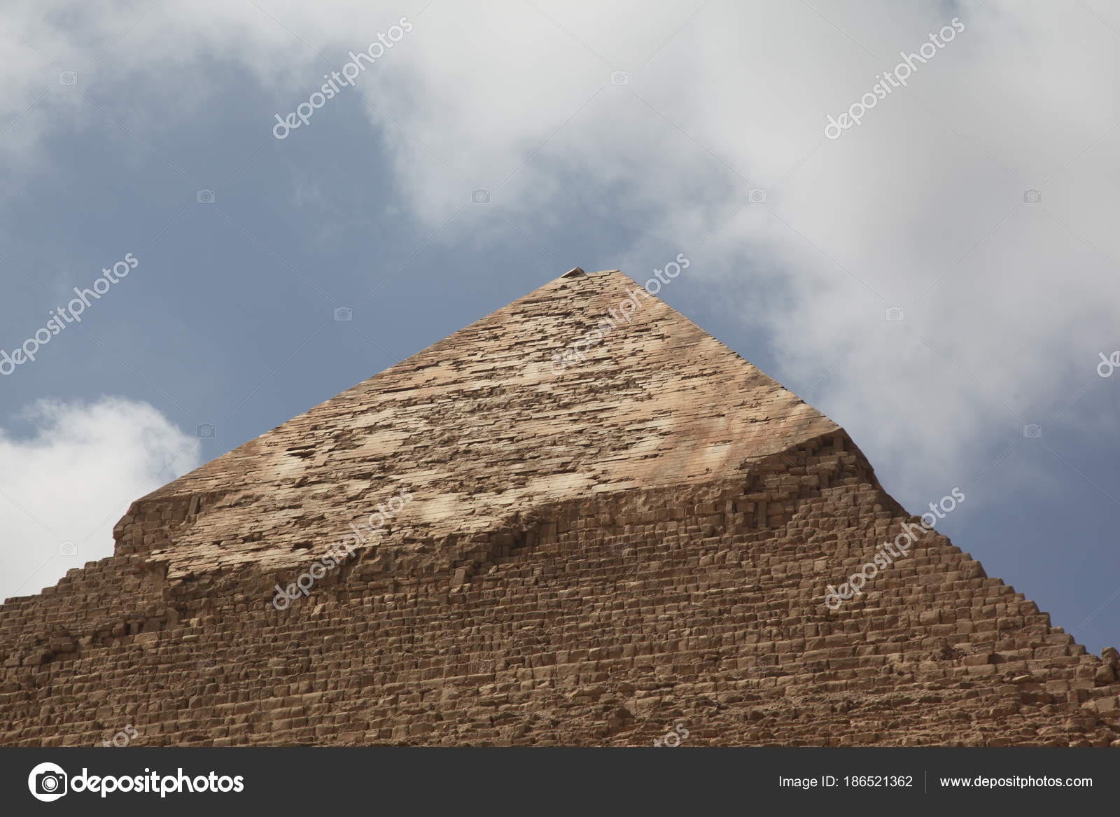 Egypt Cairo Giza General View Pyramids Stock Photo by ©merrydolla 186521362