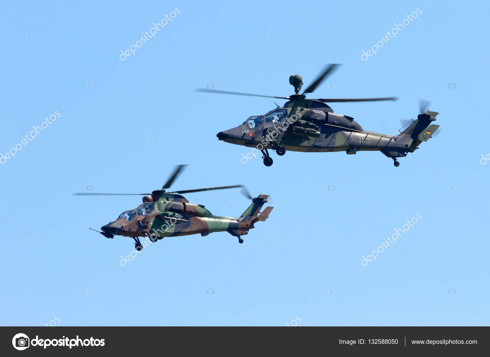 EC665 Tiger attack helicopter – Stock Editorial Photo © Foto-VDW #132588050