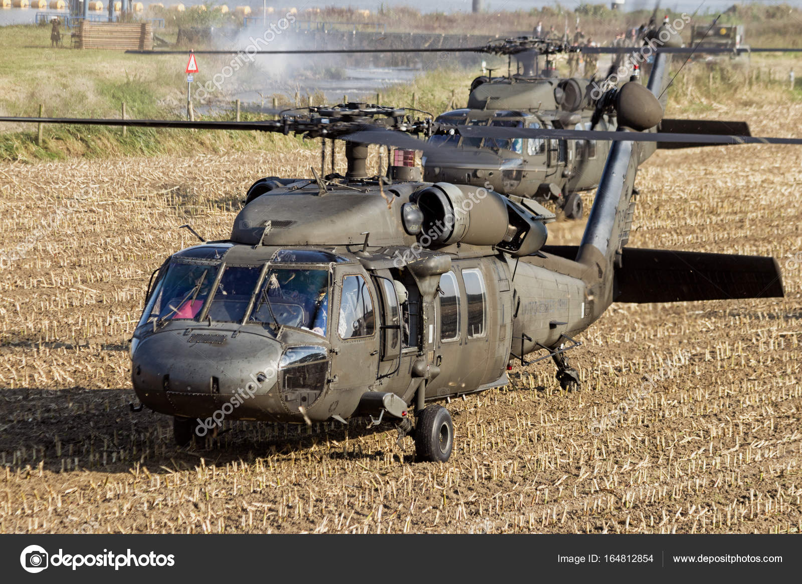 Black hawk helicopter – Stock Editorial Photo © Foto-VDW #164812854