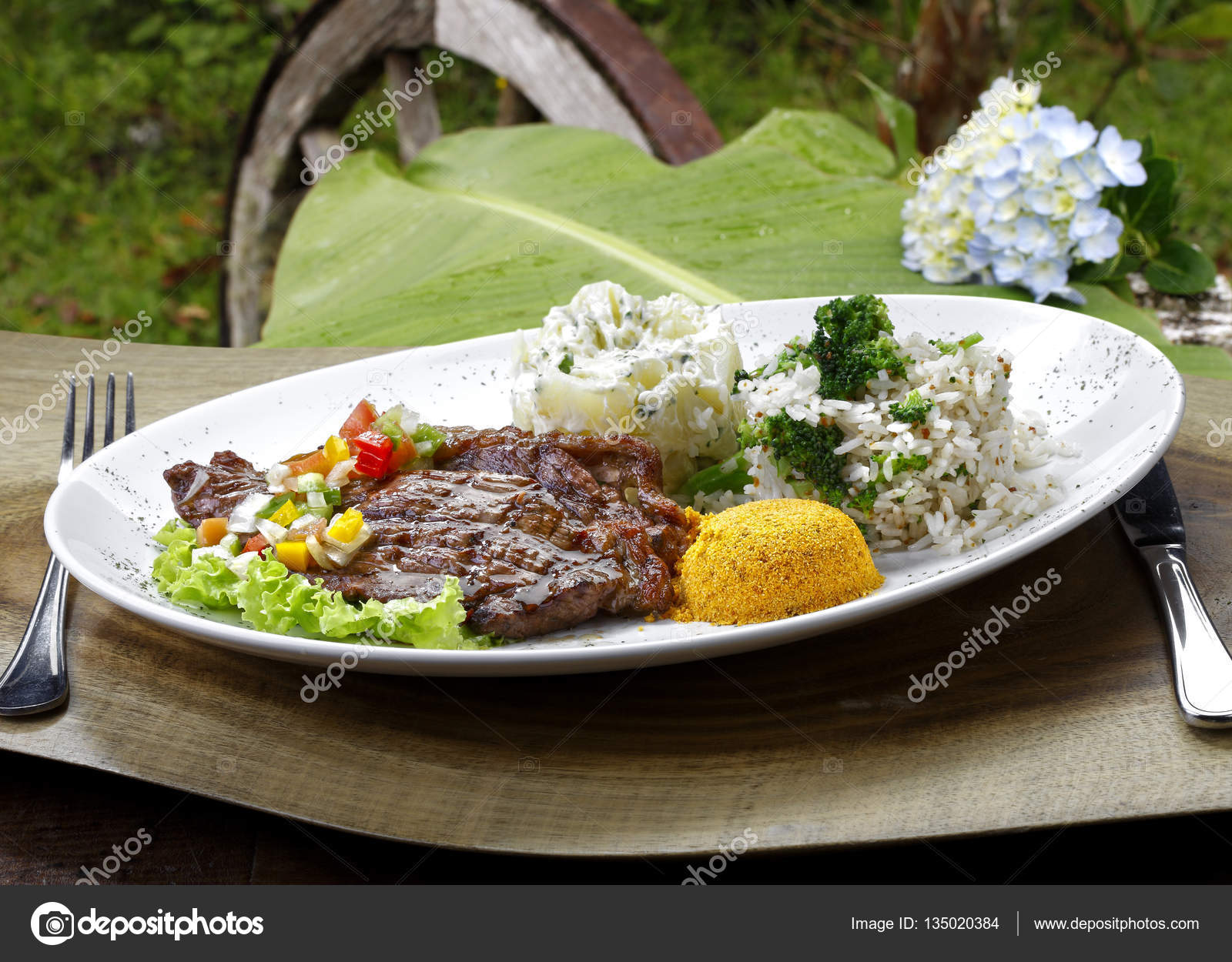 Roast beef with rice and potato Stock Photo by ©rocharibeiro 135020384