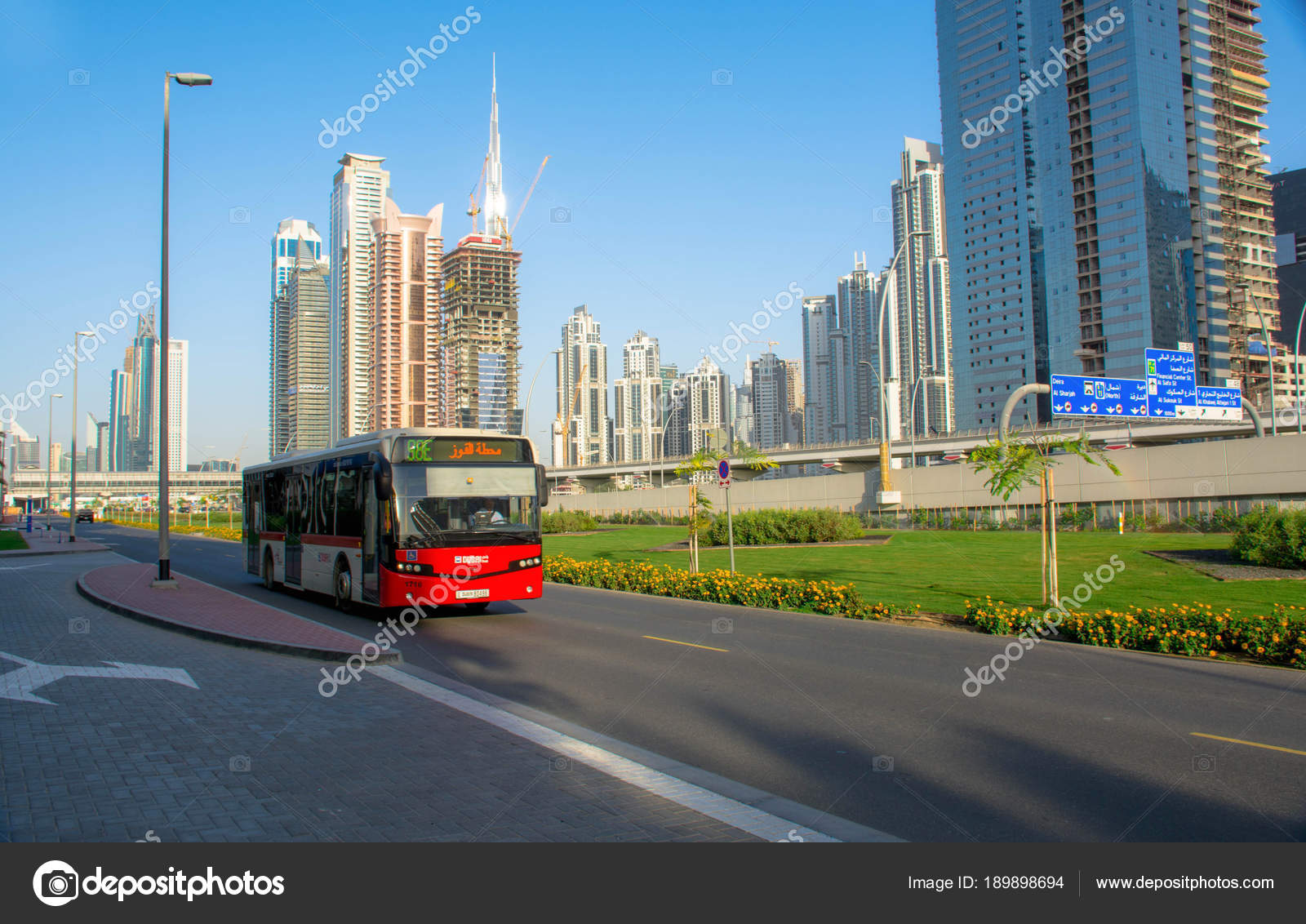 Dubai Rta Bus Passed Sheikh Zayed Road Newr Burj Khalifa — Stock ...