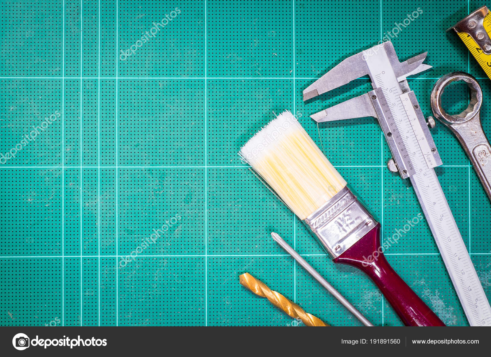 Tool kit Stock Photo by ©Isarapic 191891560