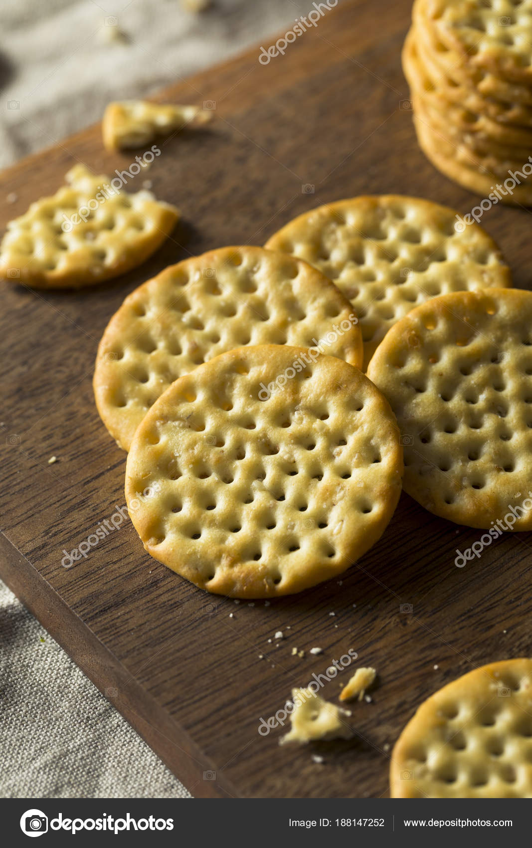 Round Whole Wheat Crackers Stock Photo by ©bhofack2 188147252