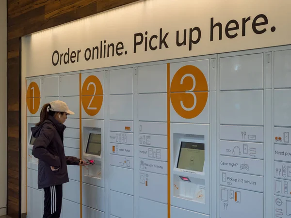 Amazon locker Stock Photos, Royalty Free Amazon locker Images ...