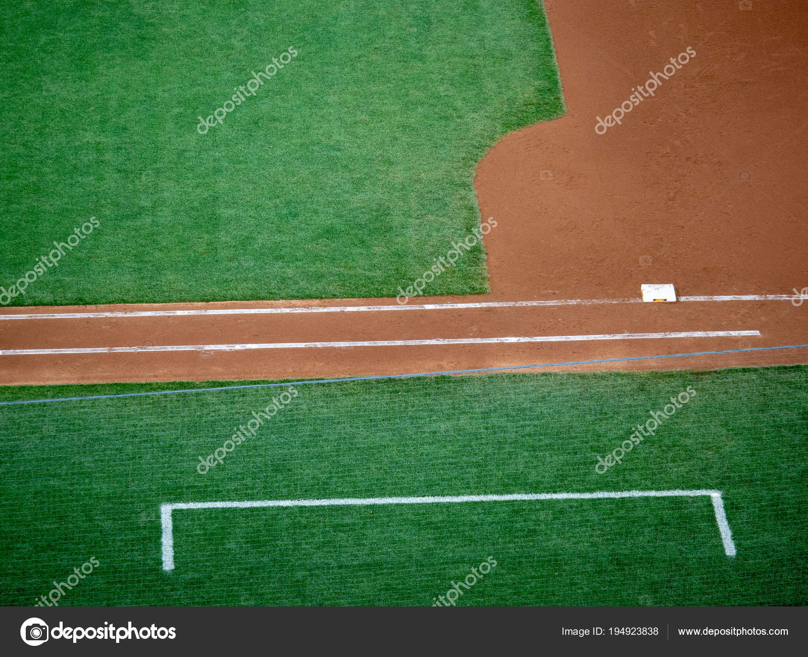 First base line and coach box of a baseball field — Stock Photo ...