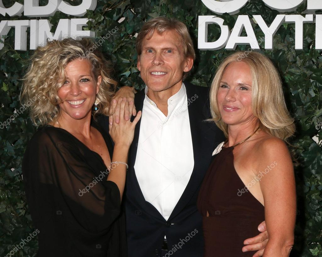 Laura Wright, Grant Aleksander, Beth Chamberlin — Stock Editorial Photo ...