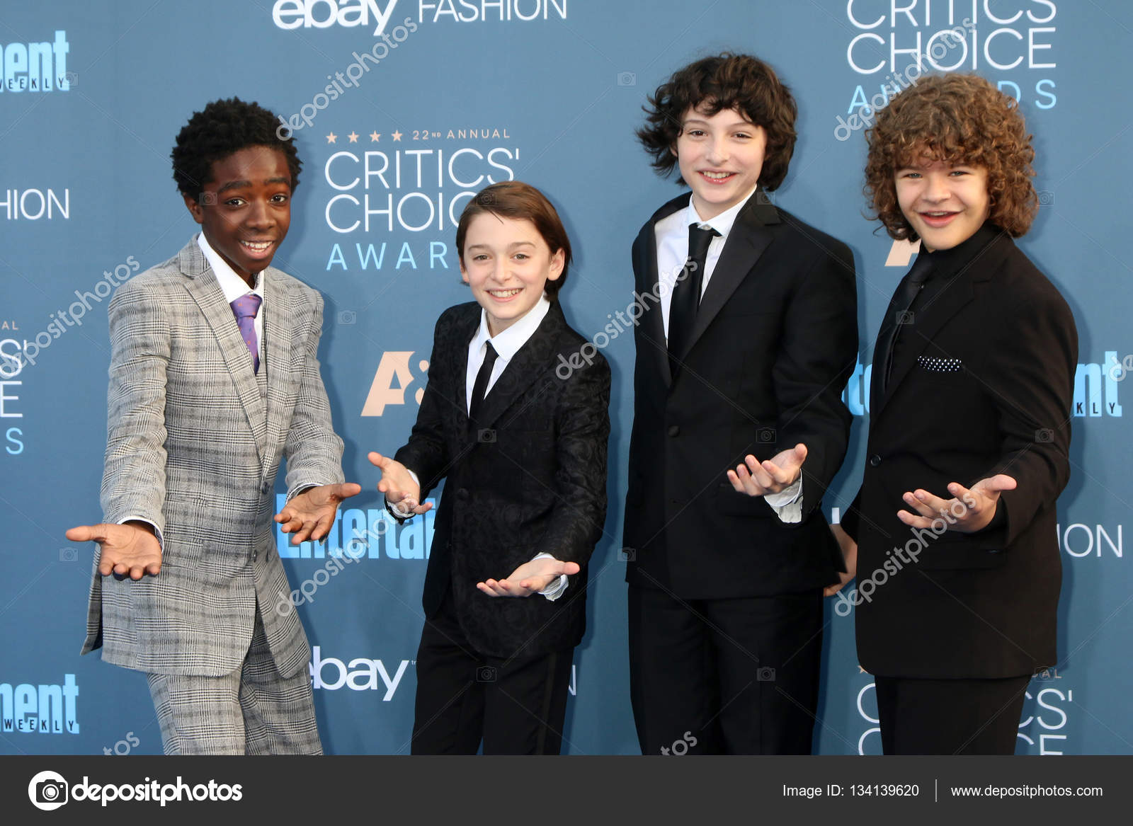 Caleb McLaughlin, Noah Schnapp, Finn Wolfhard, Gaten Matarazzo — Stock Editorial Photo © Jean ...