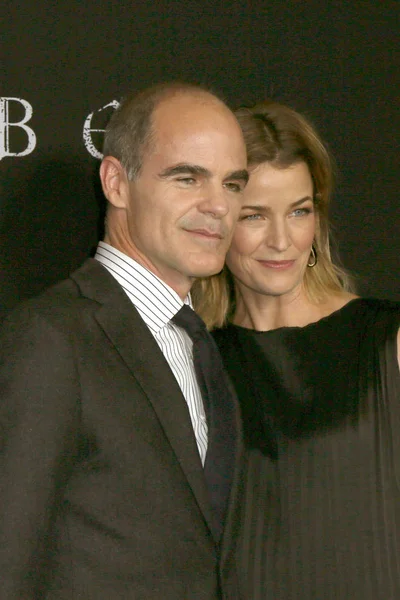 Michael Kelly actor and wife – Stock Editorial Photo © s_bukley #124802410