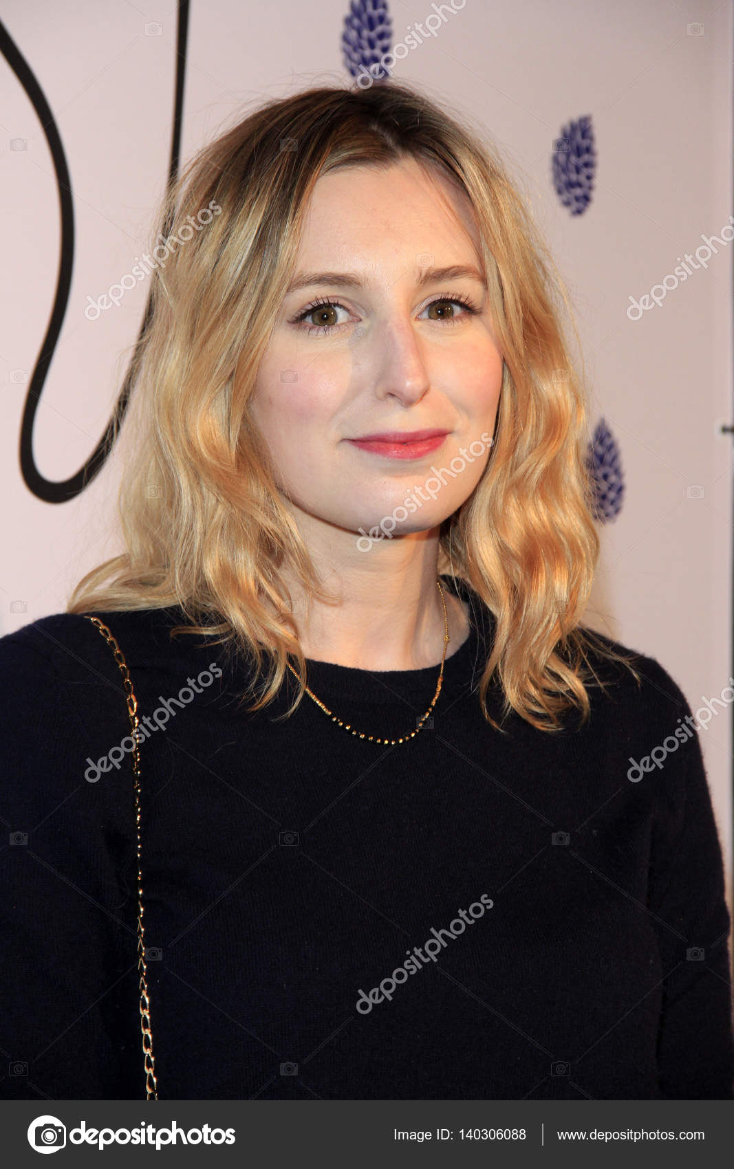Actress Laura Carmichael — Stock Editorial Photo © Jean_Nelson #140306088