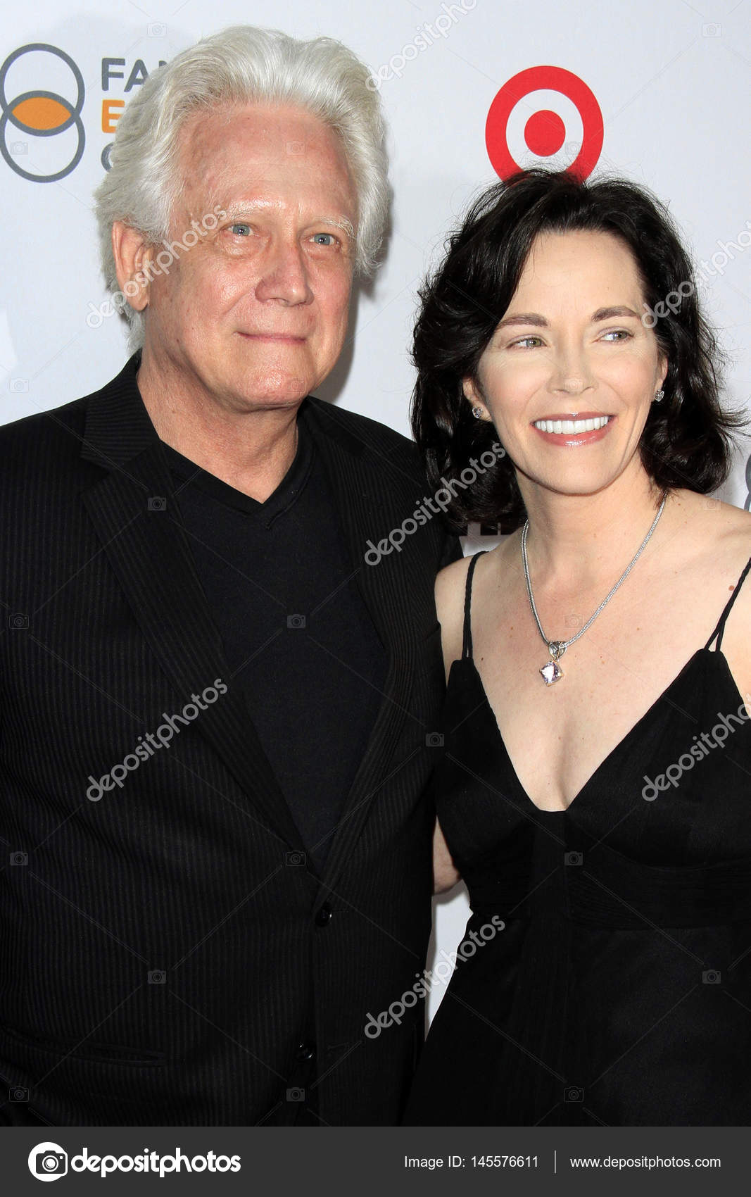 Bruce Davison Wife