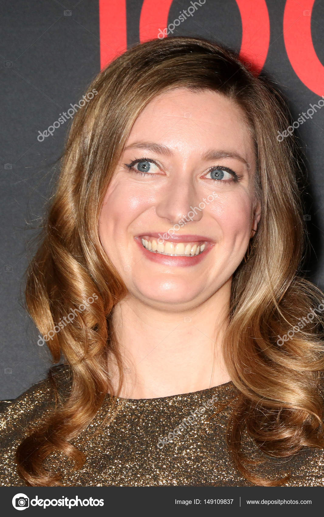 Zoe Perry's Instagram, Twitter & Facebook on IDCrawl