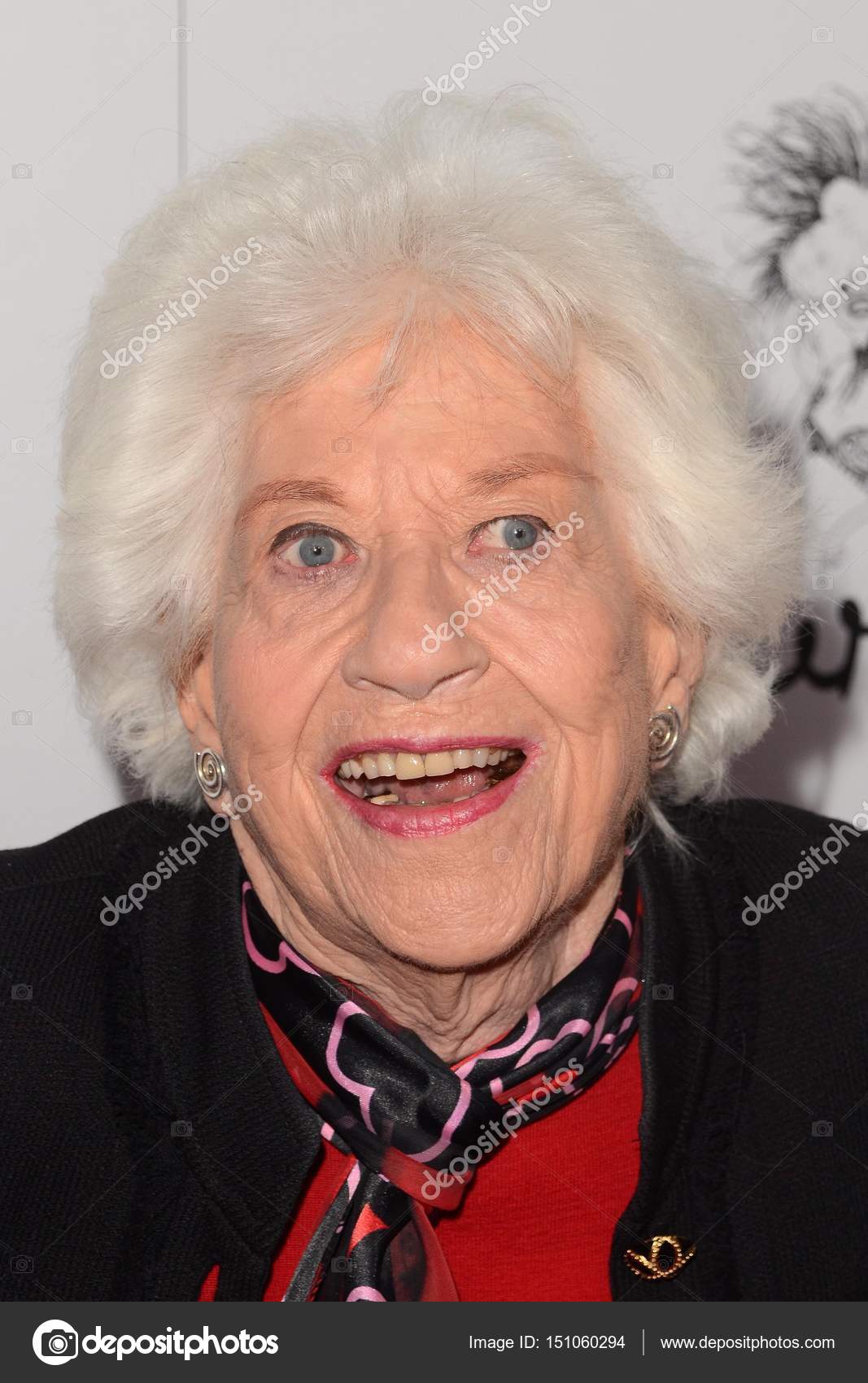 Actress Charlotte Rae — Stock Editorial Photo © Jean_Nelson #151060294