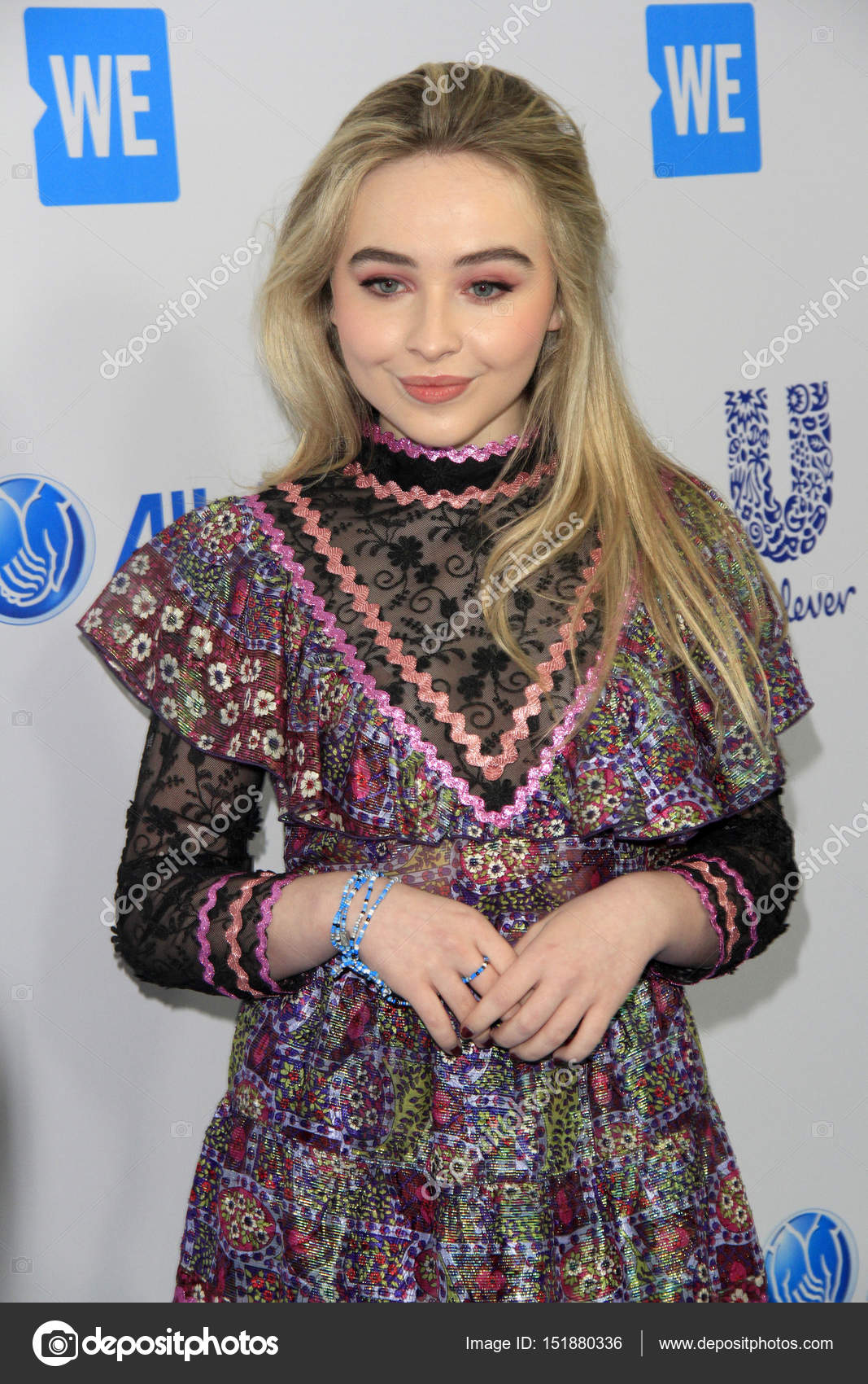 Sabrina Carpintero Y Rowan Blanchard