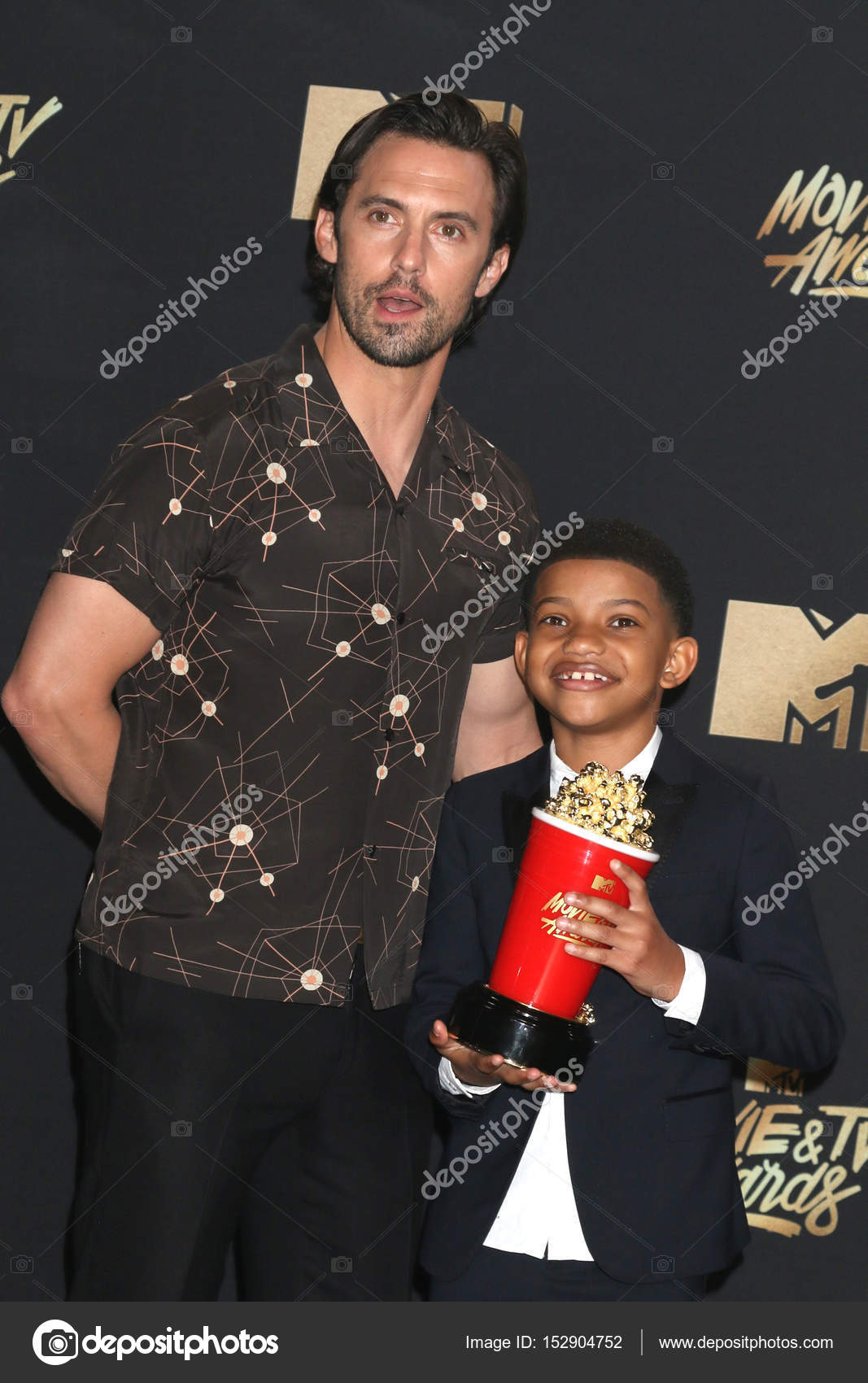 Milo Ventimiglia, Lonnie Chavis – Stock Editorial Photo © Jean_Nelson ...