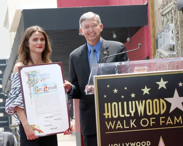 Keri Russell, Matthew Rhys – Stock Editorial Photo © Jean_Nelson #155312264