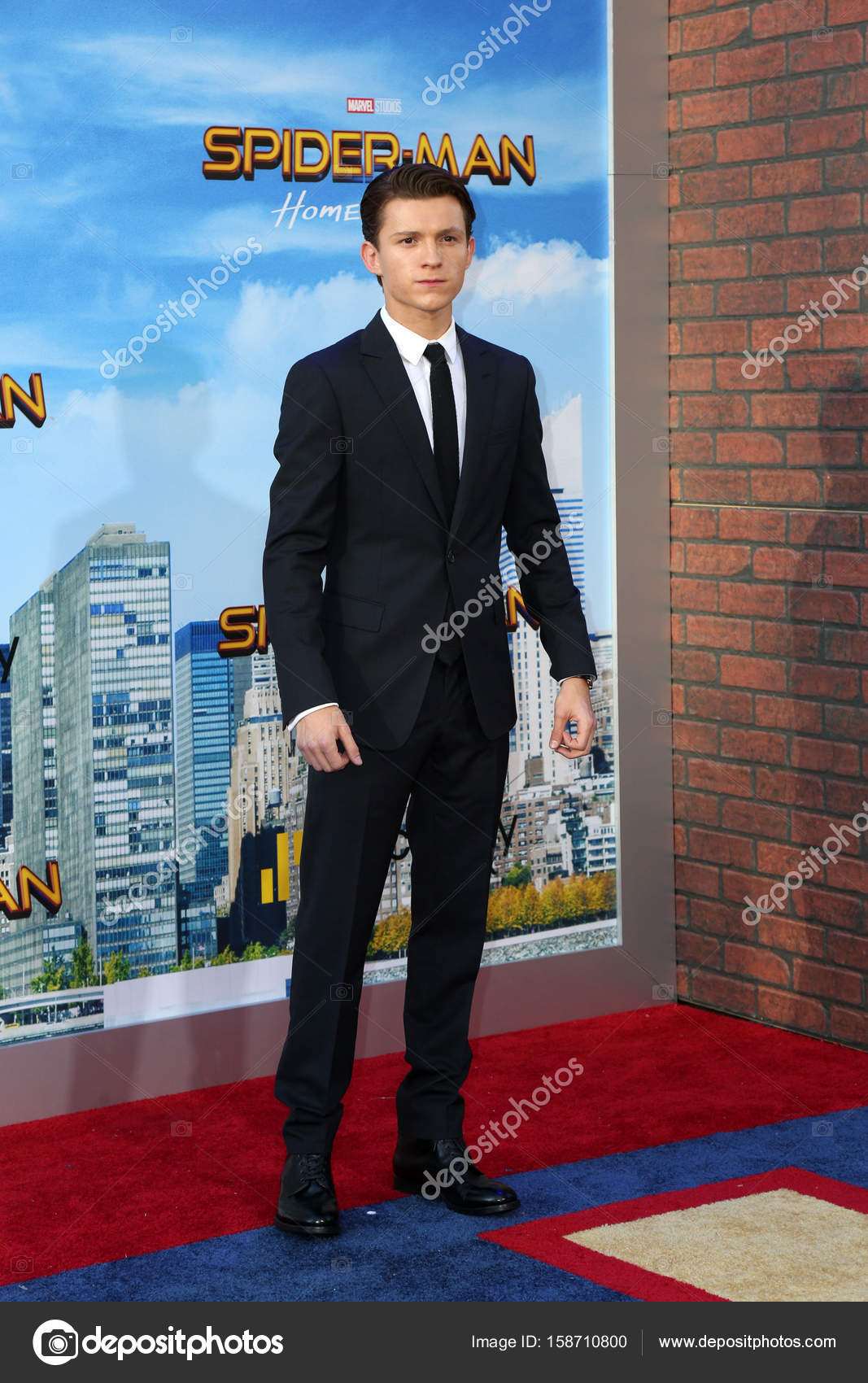 Actor Tom Holland — Foto editorial de stock #158710800 ©Jean_Nelson