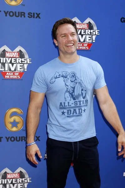 Actor Scott Porter – Stock Editorial Photo © Jean_Nelson #159676324