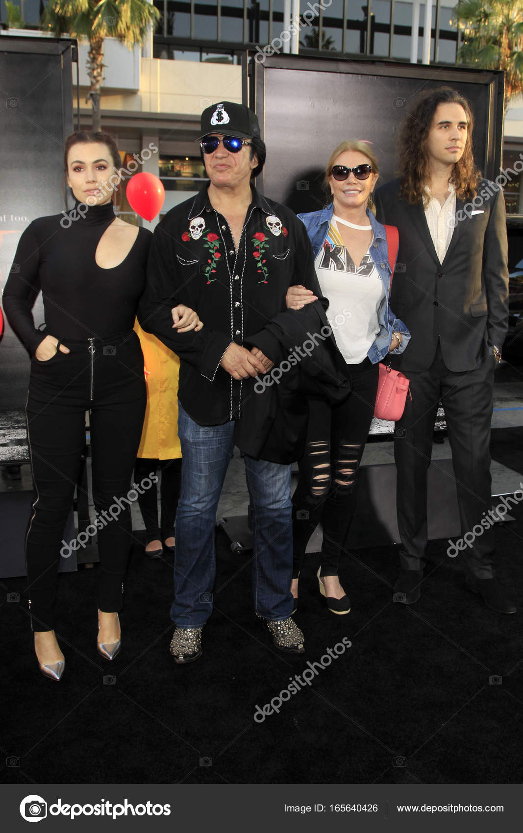 Nick Simmons And Sophie Simmons