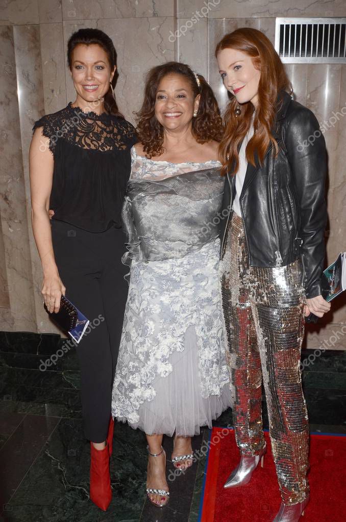 Bellamy Young, Debbie Allen, Darby Stanchfield 2024