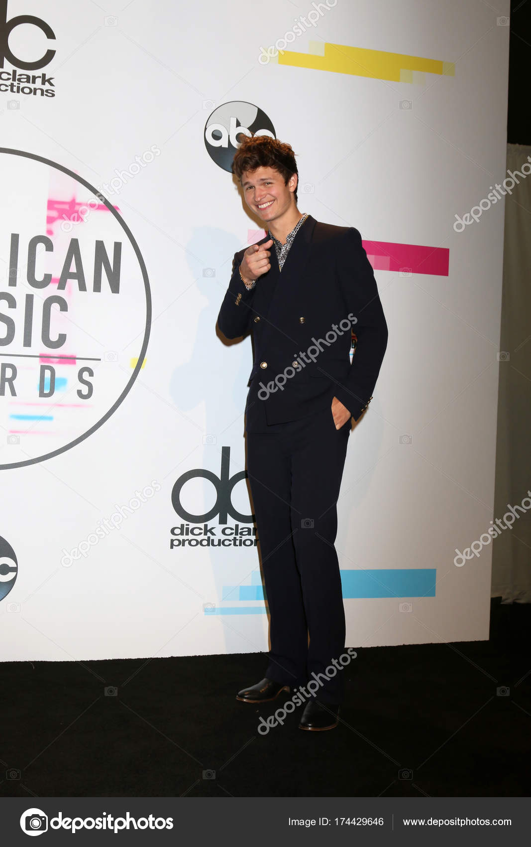 Actor Ansel Elgort — Stock Editorial Photo © Jean_Nelson #174429646