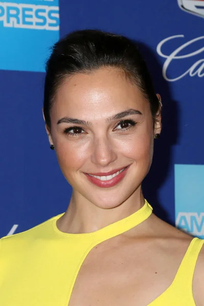 Gal godot Pictures, Gal godot Stock Photos & Images | Depositphotos®