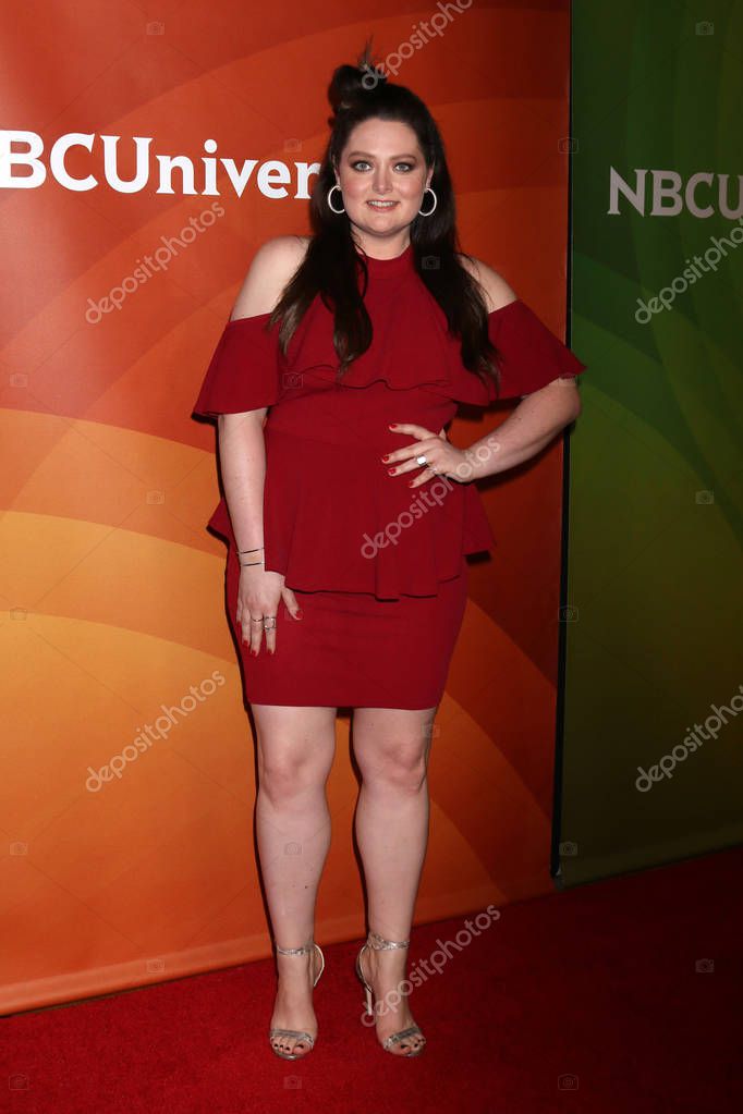 actriz Lauren Ash 2025