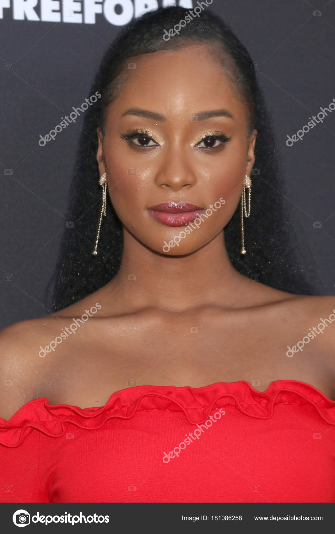 Actress Pepi Sonuga – Stock Editorial Photo © Jean_Nelson #181086258