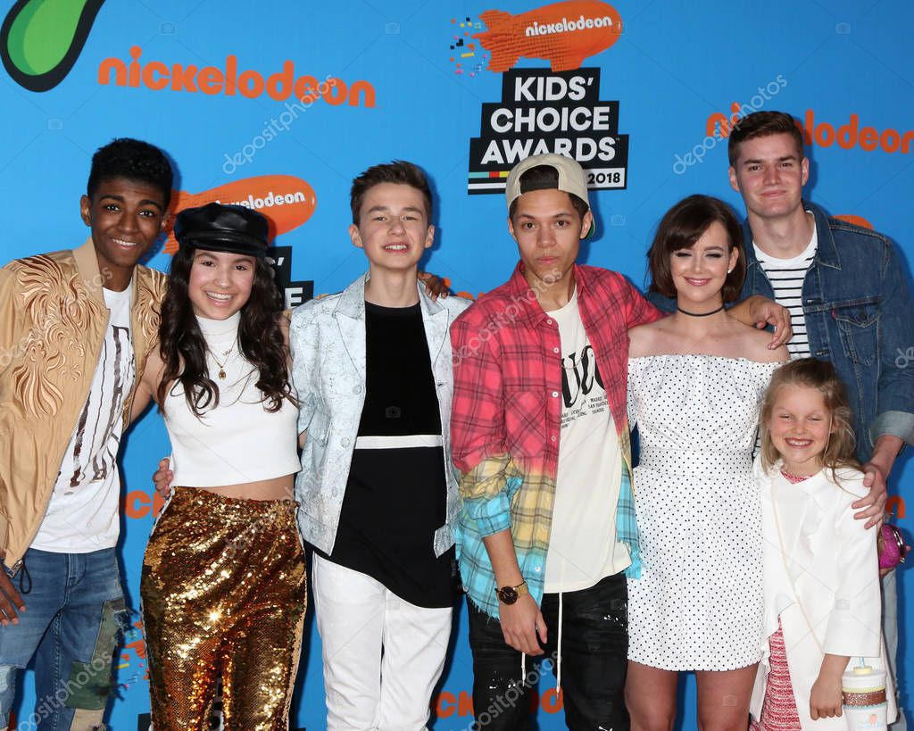 Hunter Street Cast, Wilson Radjou-Pujalte, Kyra Isako Smith, Kate ...