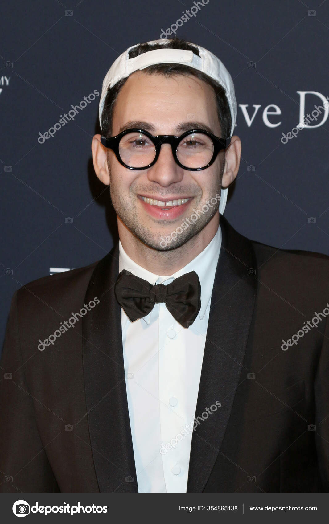 Jan Jack's Instagram, Twitter & Facebook on IDCrawl