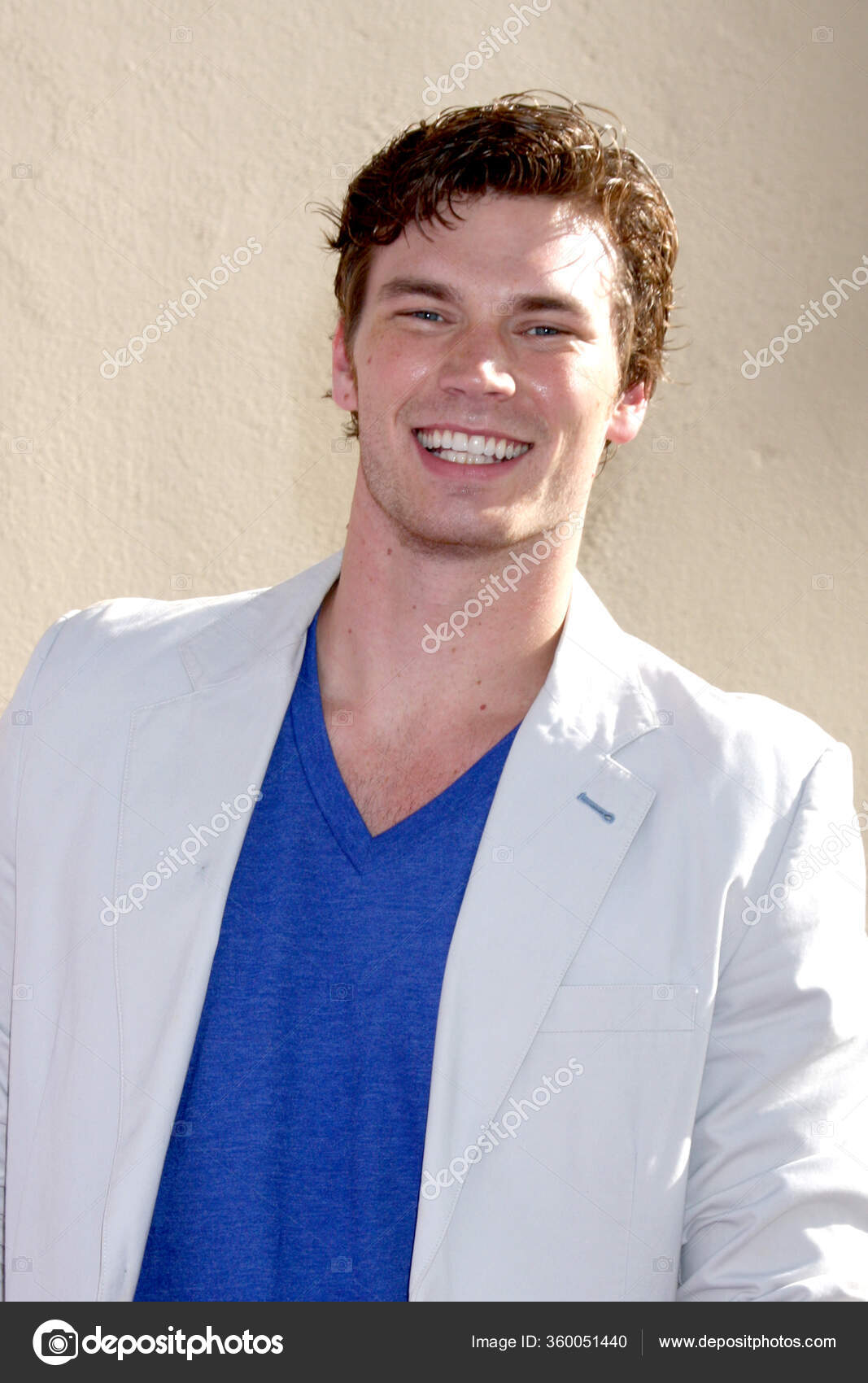 Derek Theler Smile