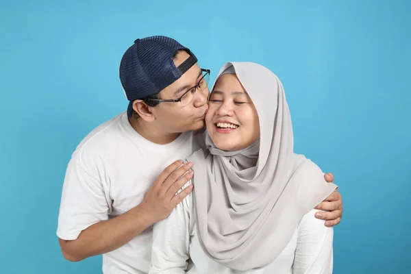 Happy muslim couple Stock Photos, Royalty Free Happy muslim couple ...