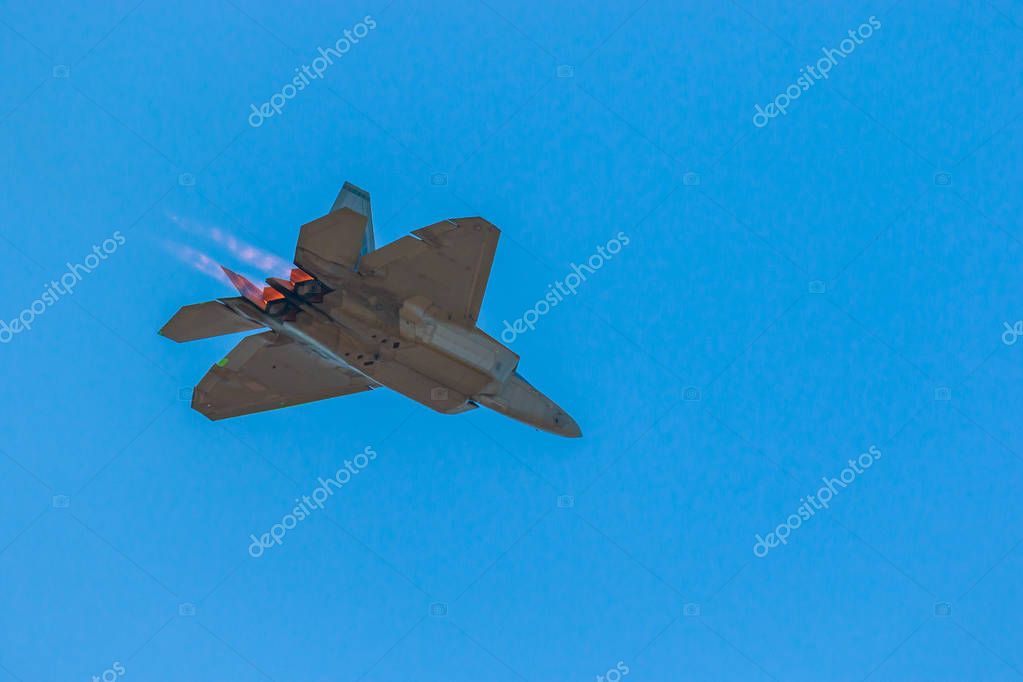 Hillsboro, Oregon - 23 de septiembre de 2017: F-22 Raptor de la Fuerza Aérea de Estados Unidos ...