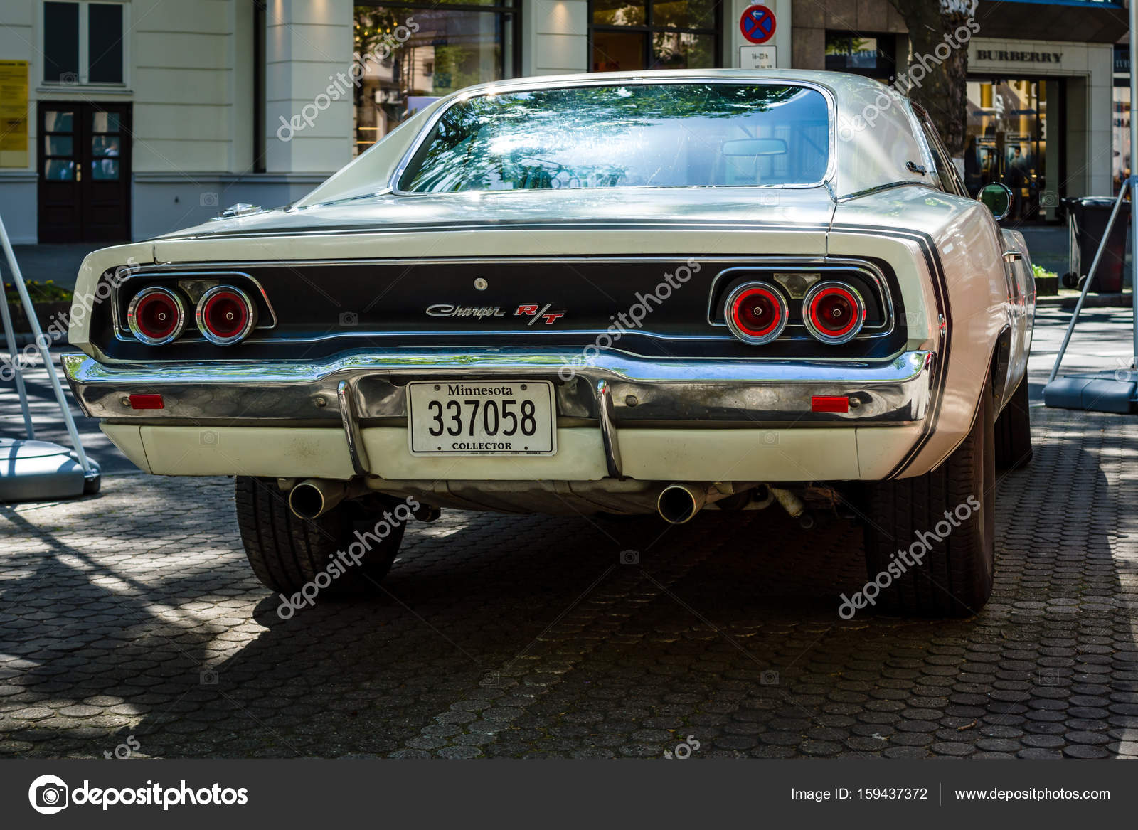 Pics: 1968 dodge charger | Mid-size car Dodge Charger R/T, 1968. Rear ...