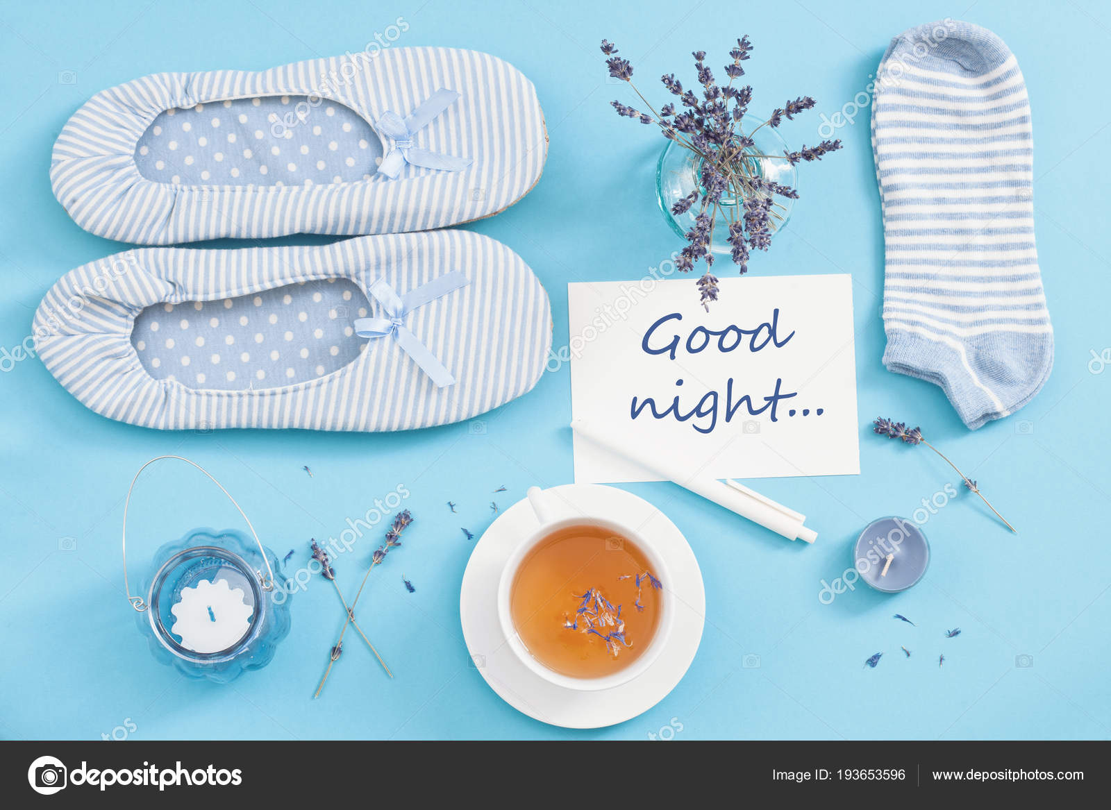 Flat Set Comfort Objects Calm Night Stock Photo by ©Netrun78 193653596