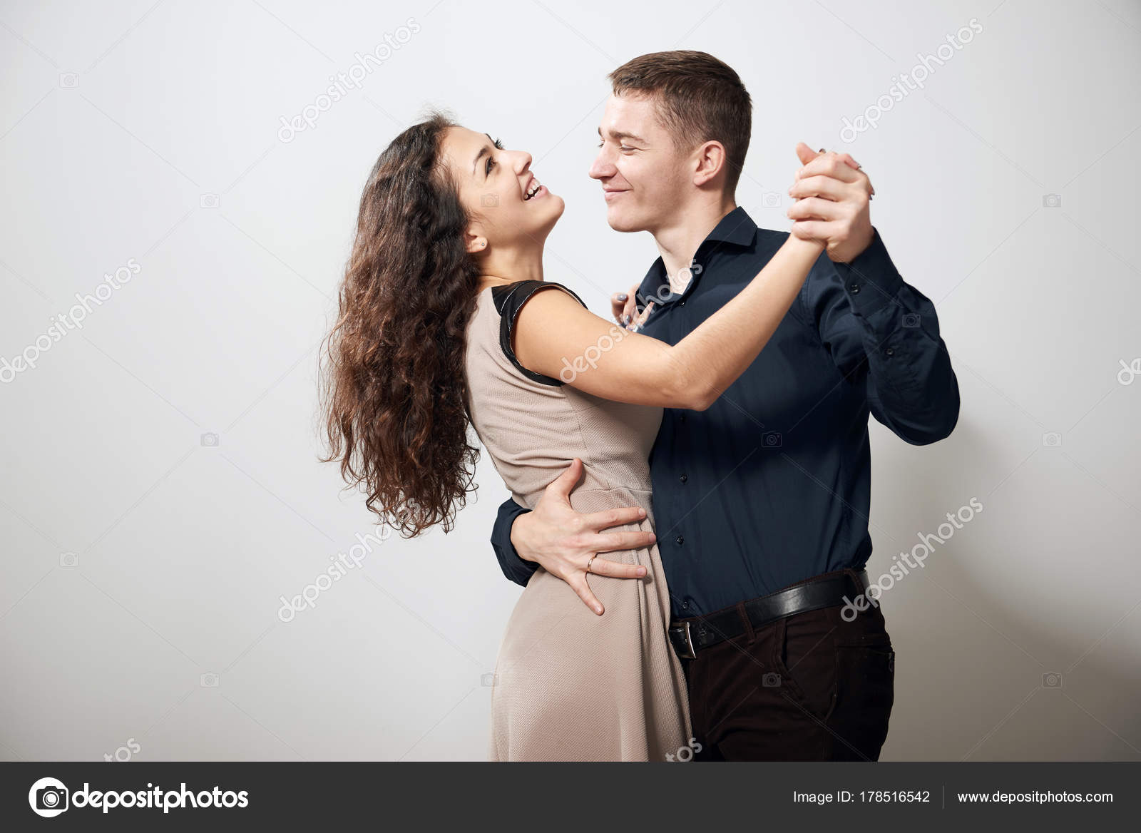 Dancing Couple Photography