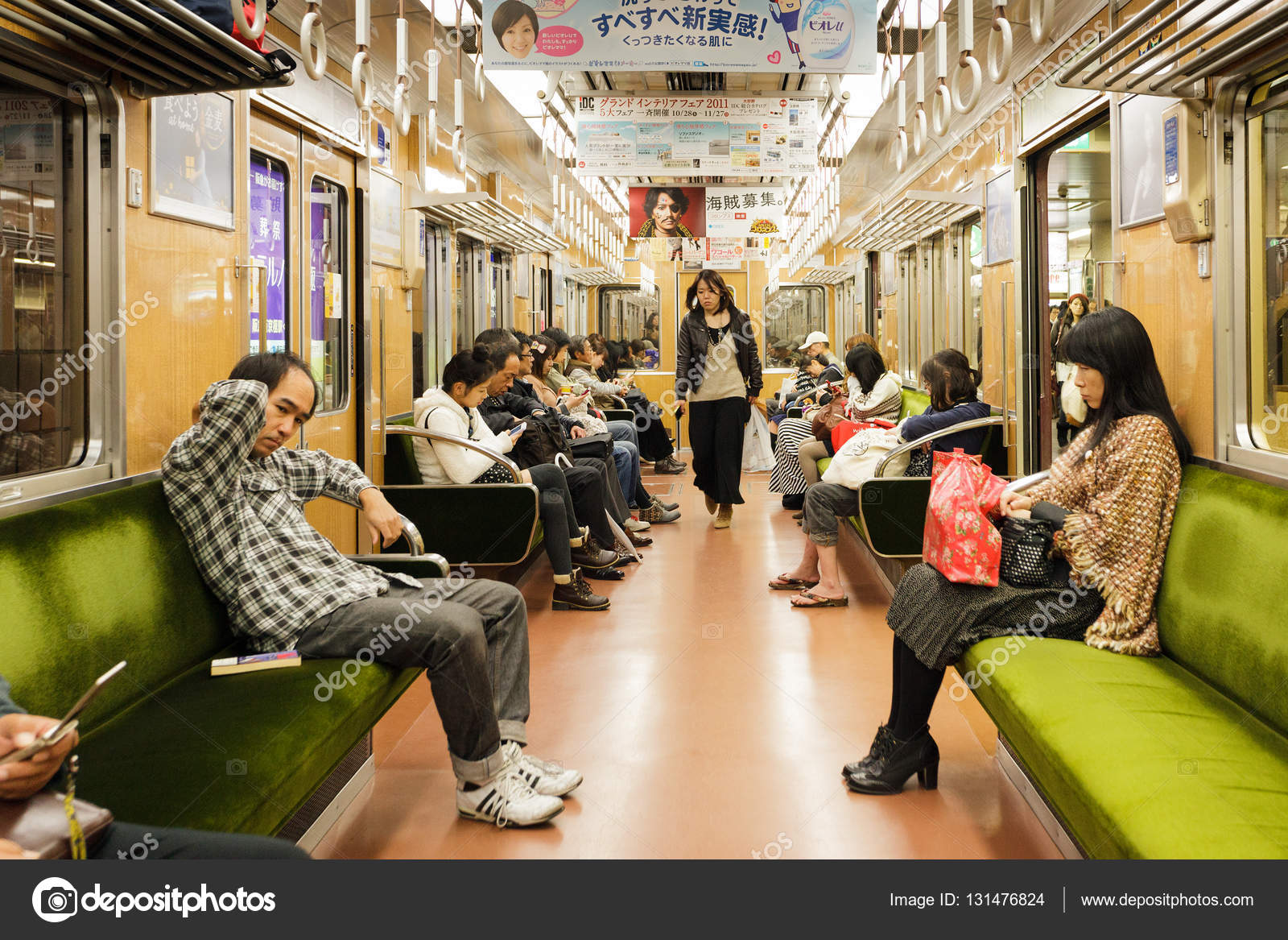 Inside the Osaka subway train – Stock Editorial Photo © smithore #131476824