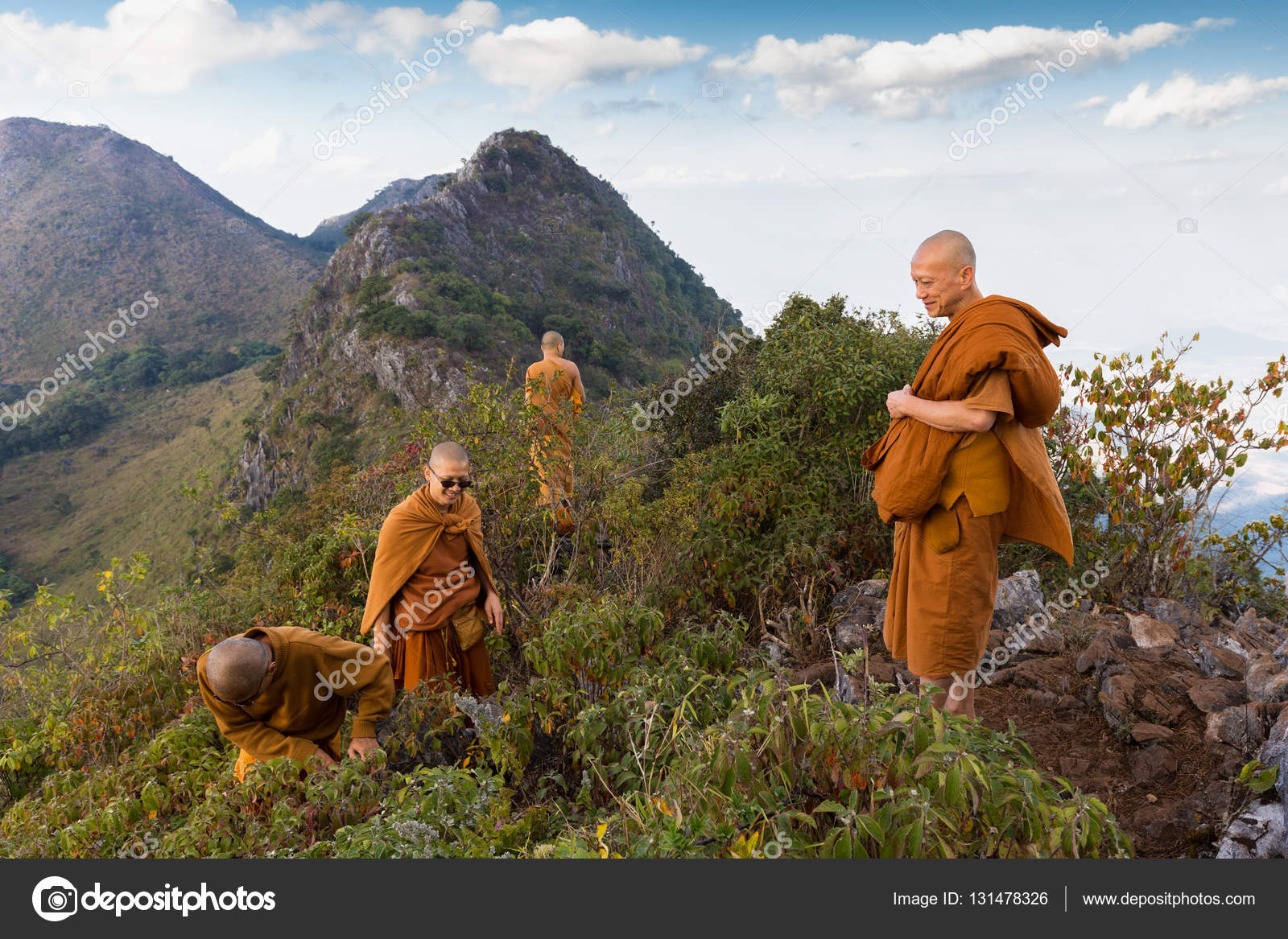 Monje Tibetano Meditando