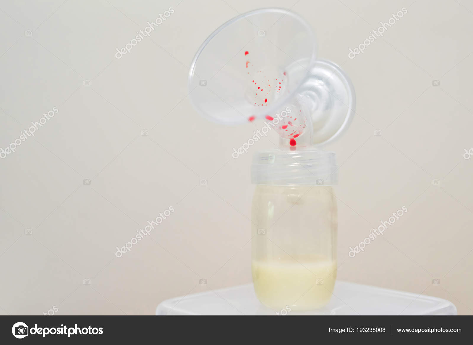 Breastmilk and red blood in bottle Stock Photo by ©blanscape 193238008