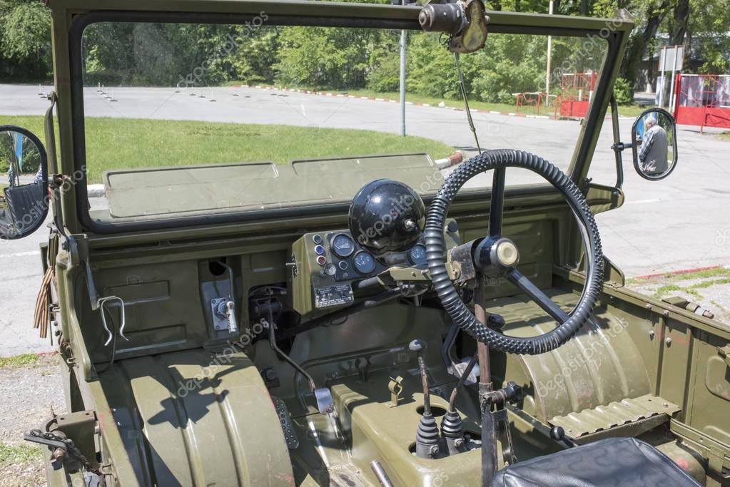 LuAZ-967 es un vehículo flotante de tracción total con una partícula 2022