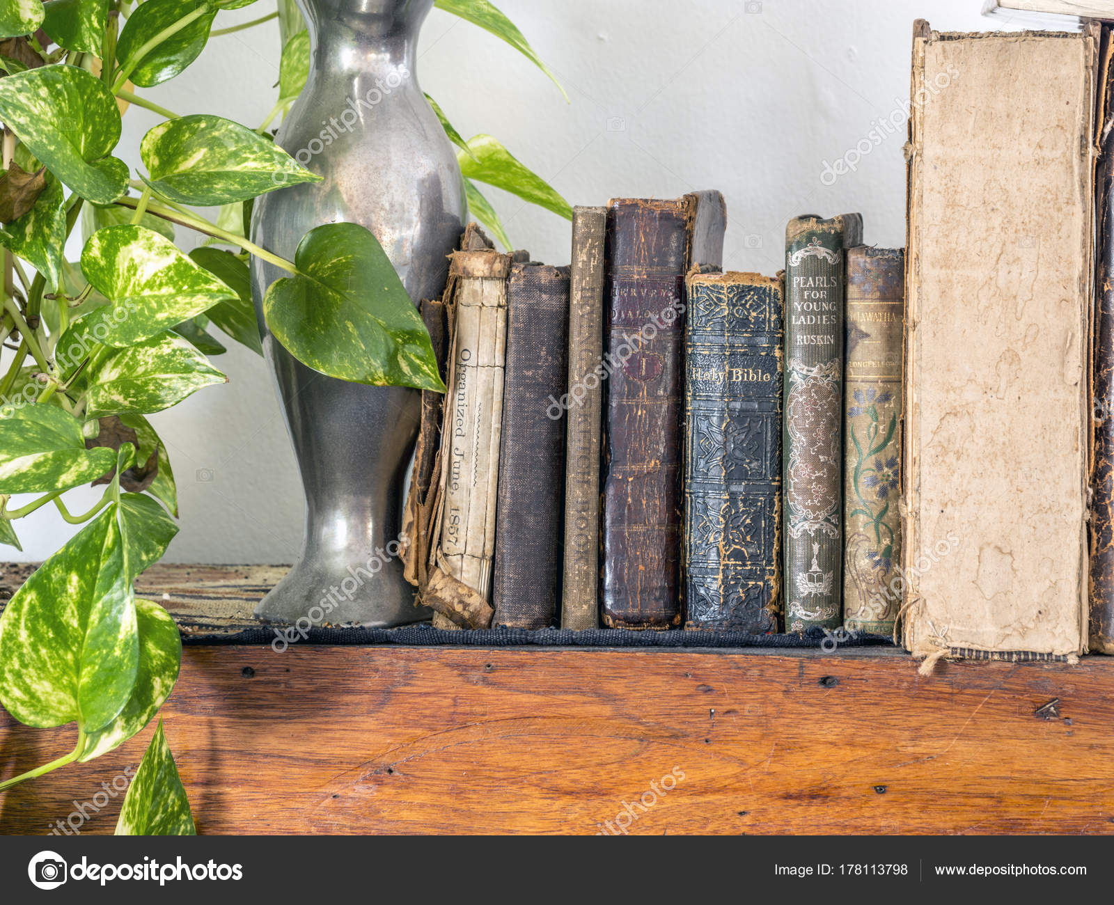 Old books on shelf Stock Photo by ©johnanderson 178113798