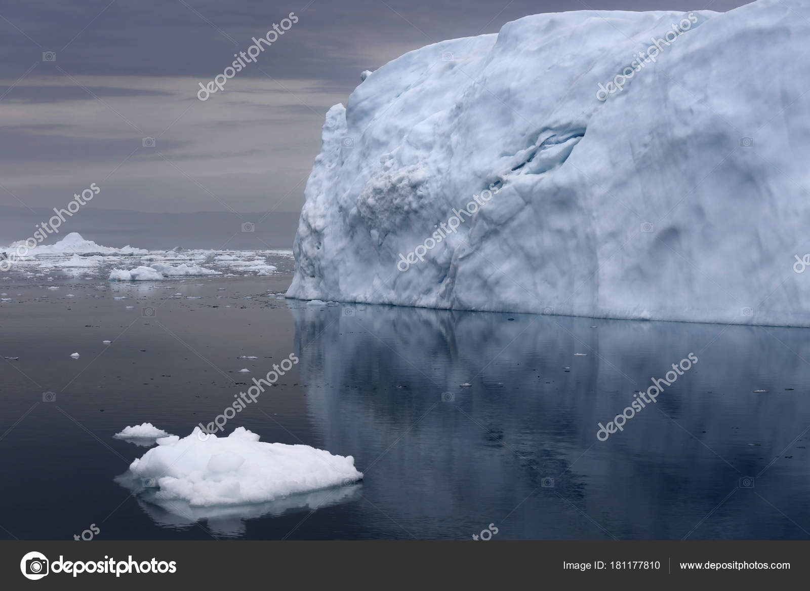 Polar Regions Earth Icebergs Various Forms Sizes Climatic Changes ...