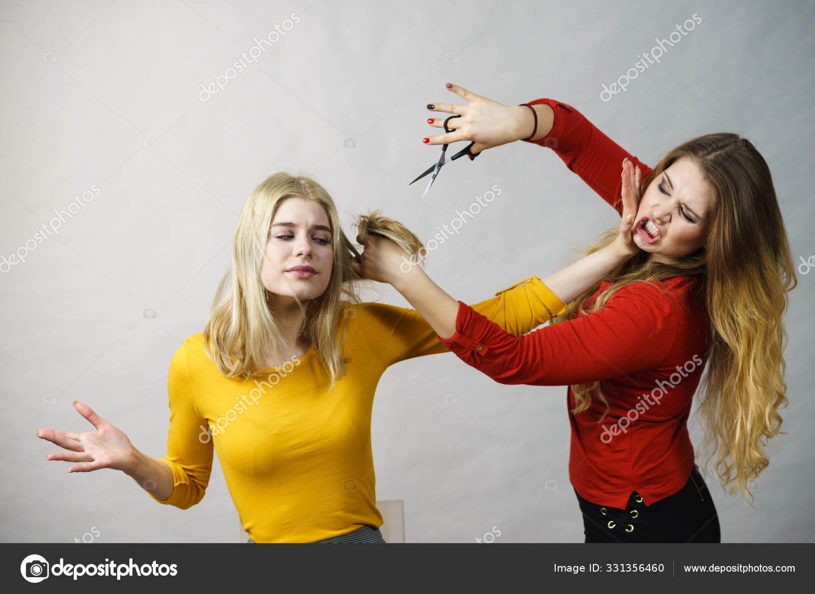 Woman with scissors ready to hair cutting — Stock Photo © Voyagerix ...