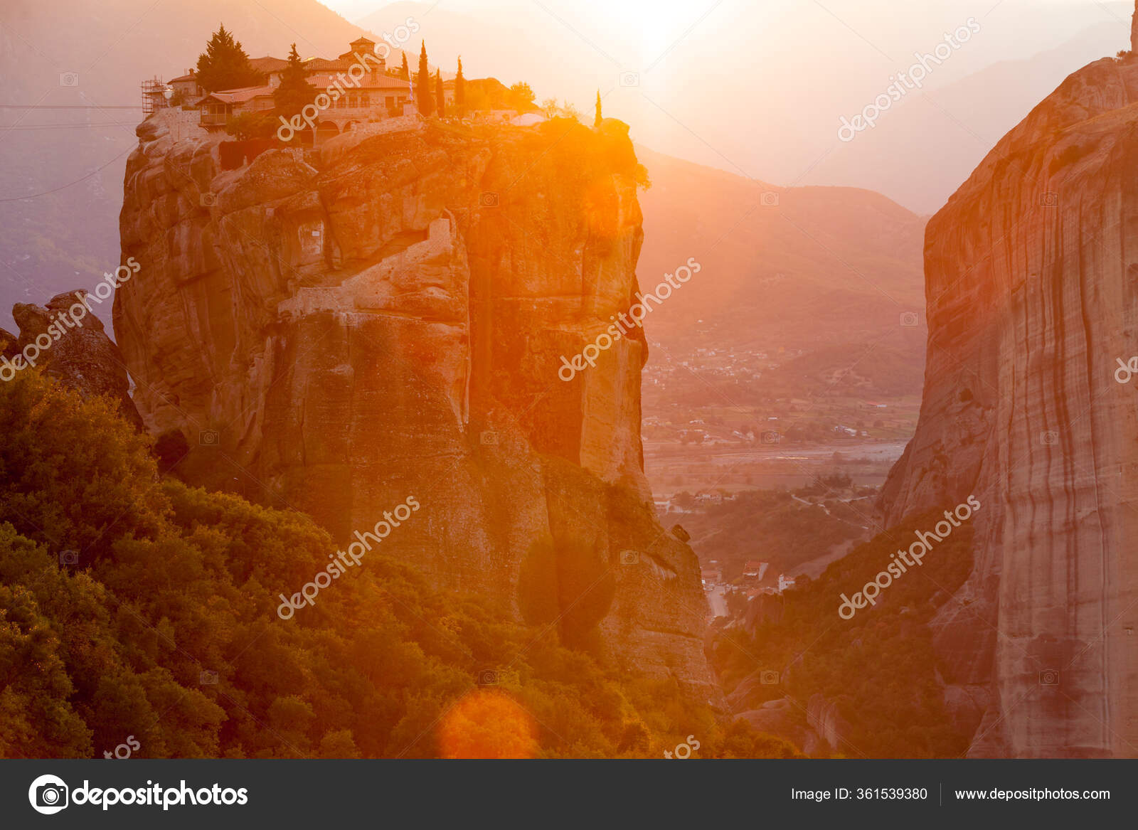 Monastery Holy Trinity Cliff Greek Destinations Meteora Monasteries ...