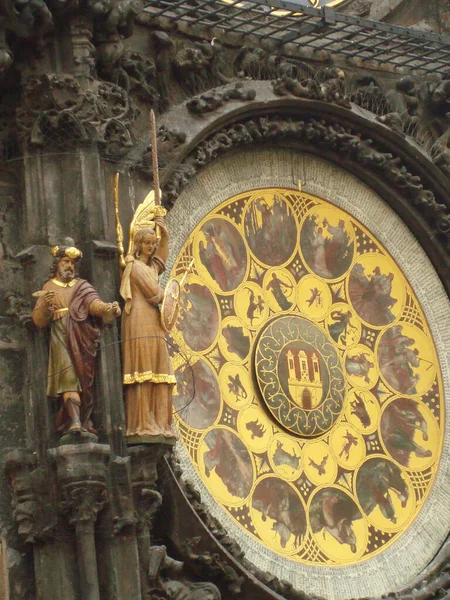 15th century clock images libres de droit, photos de 15th century clock ...