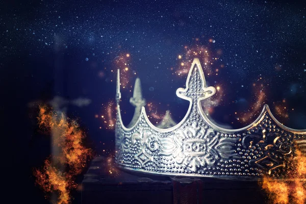 Crown of fire Stock Photos, Royalty Free Crown of fire Images ...