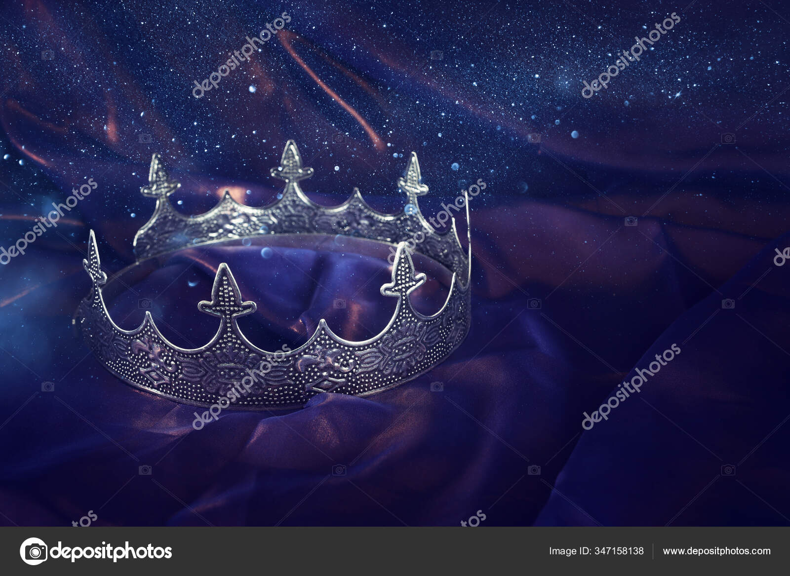 Purple Queen Crown