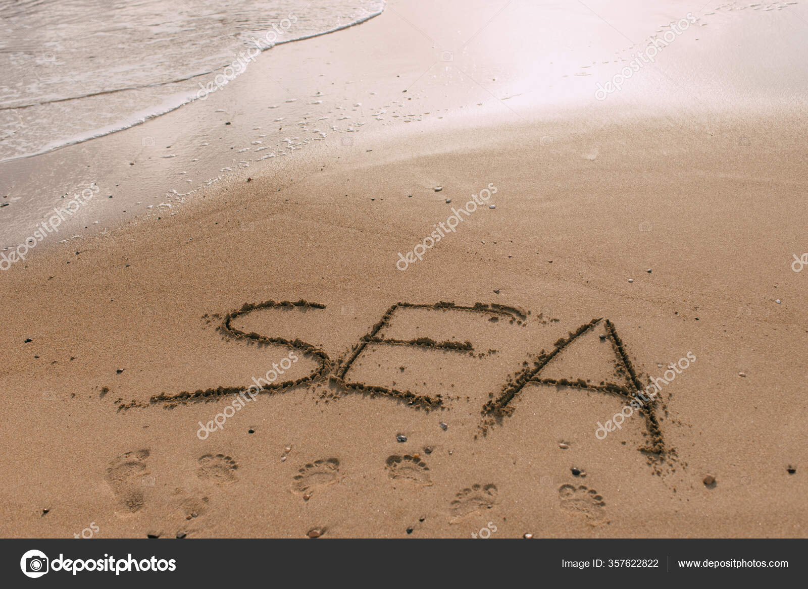 Summer Beach Sea Lettering Sand — Stock Photo © AlexShadyuk #357622822
