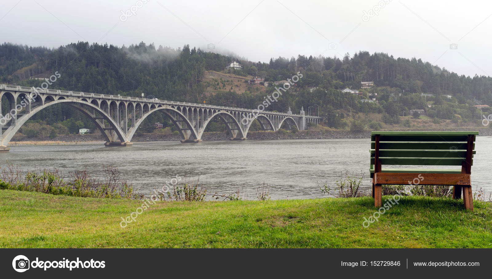 Rogue River Bridge Curry County Gold Beach Oregon Waterfront — Stock ...