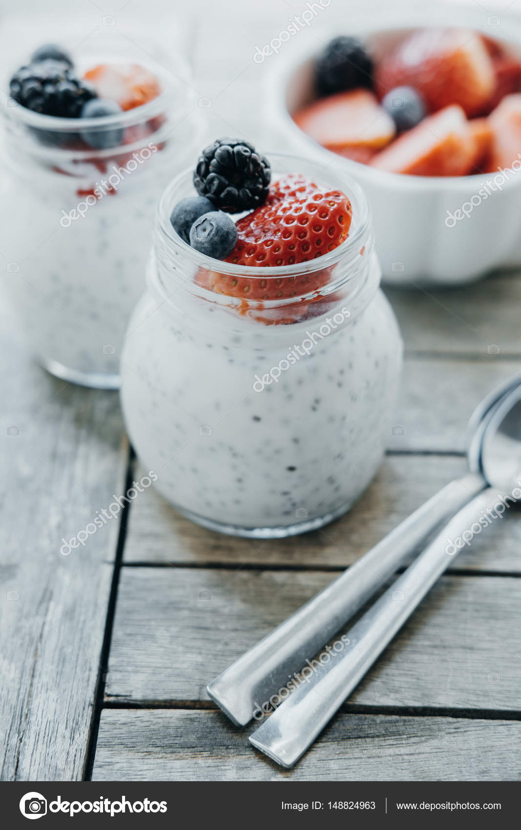 Vertical photo of Pudding with chia seeds, yogurt and fresh frui Stock ...