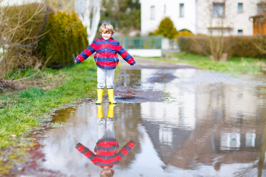 Jumping Rain Puddle